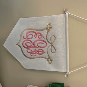 Ribbon and Bow Floral Crest Monogram Frame Machine Embroidery - Etsy