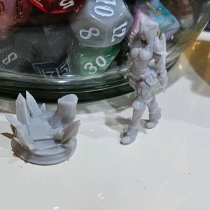 Mage Miniature Wizard Mini Sorcerer Warlock Dungeons and Dragons Mini ...