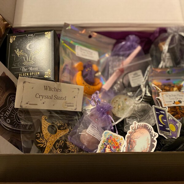 Moon Magick Witches Altar Tin, Witchcraft Kit for Manifestation ...