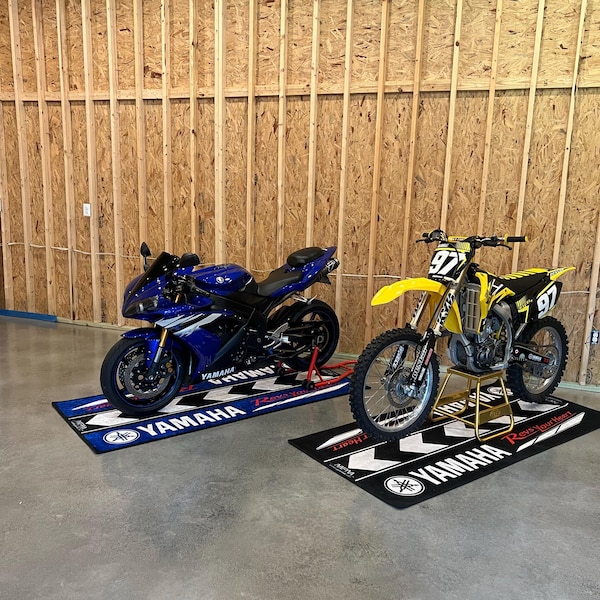 Yamaha MT-07 Motorcycle Personalized Rug Accesorries Floor Bottom Pit ...