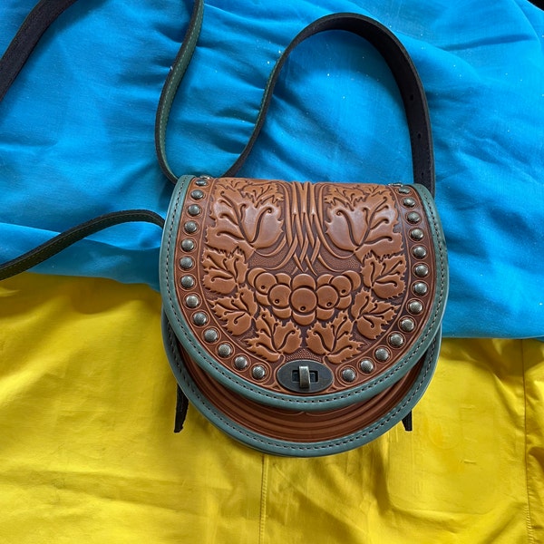 Foxy Bag With Metal, Round Leather Bag, Embossed Bag, Foxy Leather ...