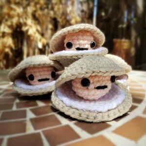 PATTERN: Low Sew Cleo the Clam Pattern Amigurumi Clam Pattern Crocheted ...