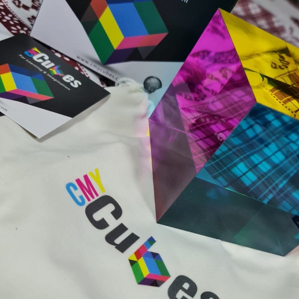 CMY Cubes® the Motus - Icosahedron, Optical Polyhedron, Subtractive ...