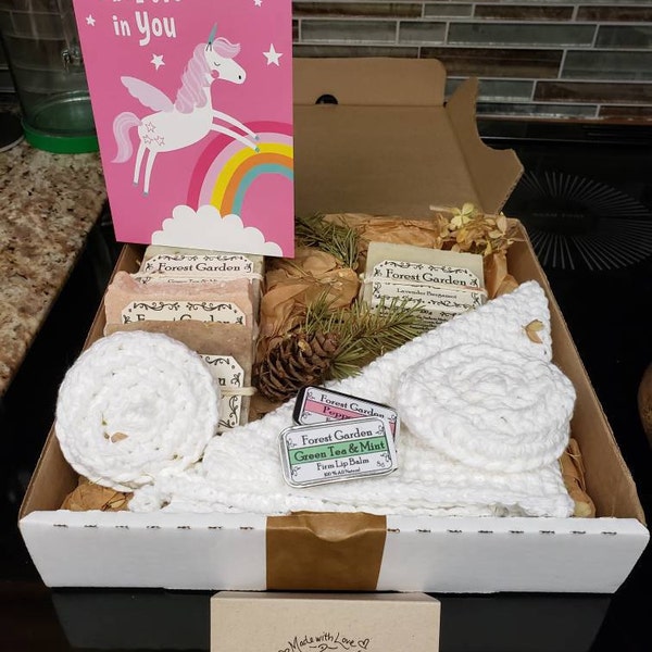 The Goodies Box - Eco Garden Gift Box Leather & Cotton Gloves Garden ...
