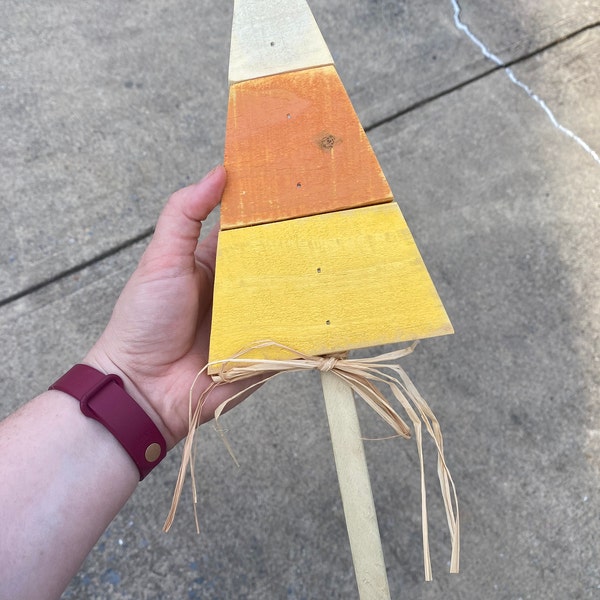 Candy Corn Yard Stakes , Halloween Fall Decor - Etsy