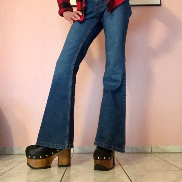 Vintage-inspired Wooden Clogs With Bell-style Heels, Timeless Elegance ...