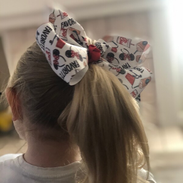 Glad Your Name is on My List Bracelet First Day of School Bracelet - Etsy