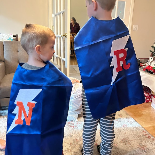 Make Your Own Cape DIY Superhero Cape Decorating Kit. Super Hero Party ...