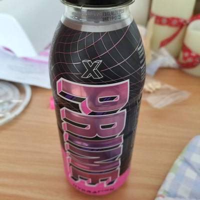 Prime Hydration Bayern Munich, Prime Hydration Arsenal & Prime ...