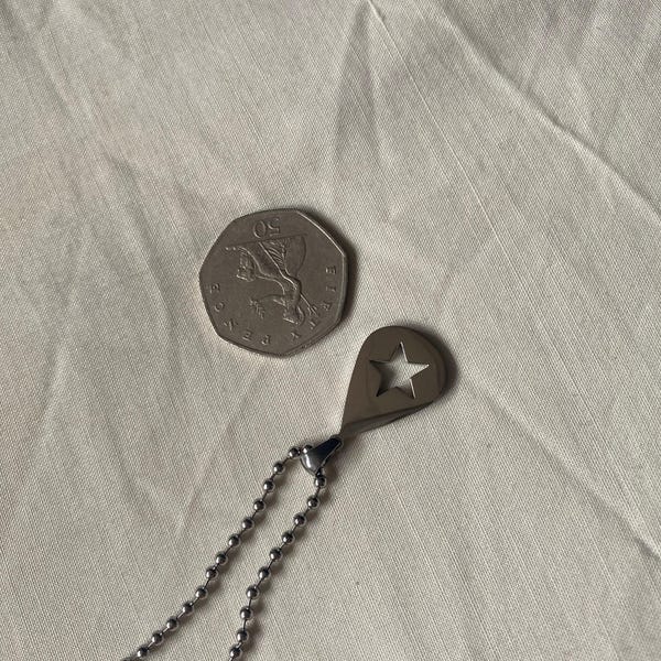 Guitar Pick Star Pendant and Box Chain 925 Silver Blackstar David Bowie ...