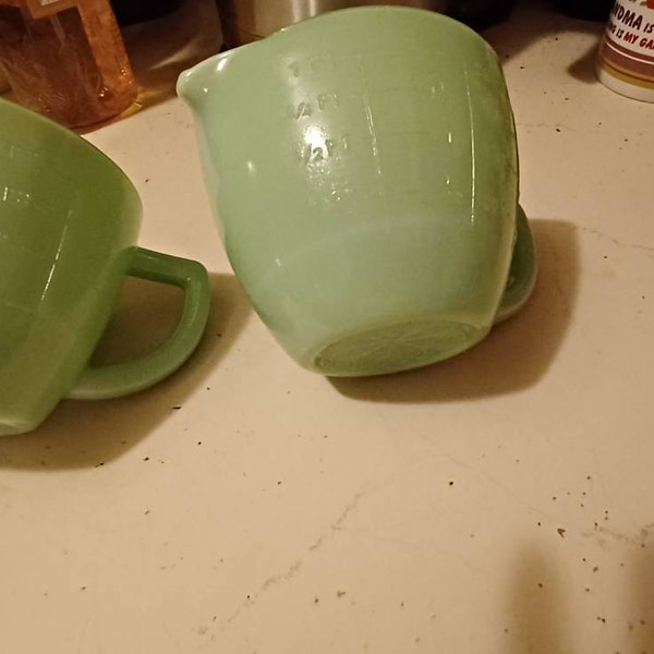 Jadeite Glass 2 Cup Measuring Cup & Mixing Bowl W/ Markers - Depression ...