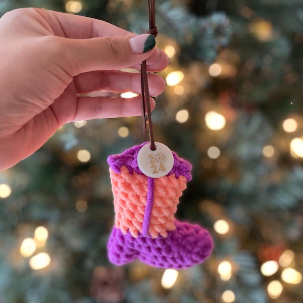 Crochet Dolly Boot Ornament PATTERN: Country Christmas Cowgirl Keychain ...