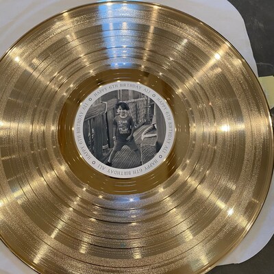 Custom Center Label With Photo for 12 Inch Vinyl Record, Bold Text ...