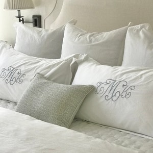 Set of 2 Monogrammed Pillowcases / 100% Cotton / Embroidered Pillow ...