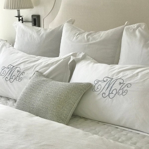 Set of 2 Monogrammed Pillowcases / 100% Cotton / Embroidered Pillow ...