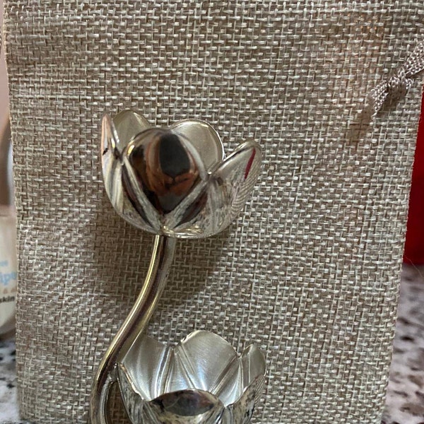 Pure Silver Kerala Kuthu Vilakku/lamp- Pure Silver Gift Items- Pooja ...