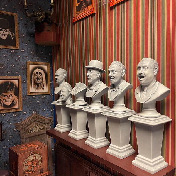 Haunted Mansion Ghost Tomb,crypt Fully Functional, Hidden Mickey Head ...