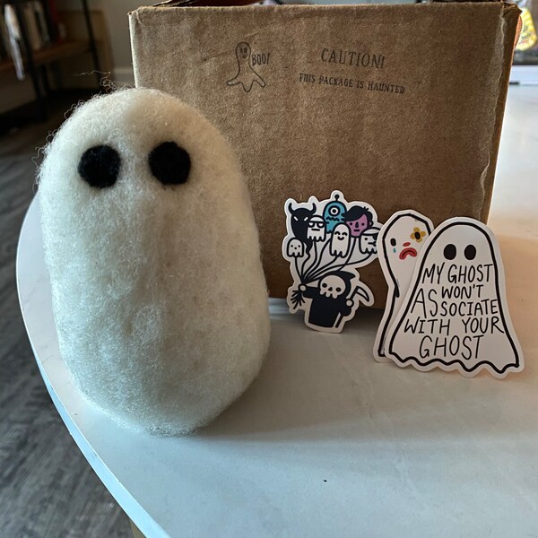 Handmade Wool Felted Ghosts | Halloween Decor - Etsy