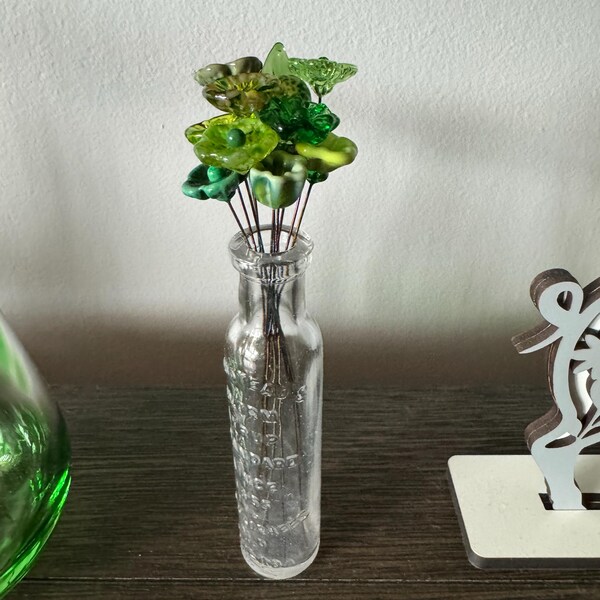 Deluxe Bestsellers Bouquet Mini Glass Flower/leaf Bouquet With 17 ...