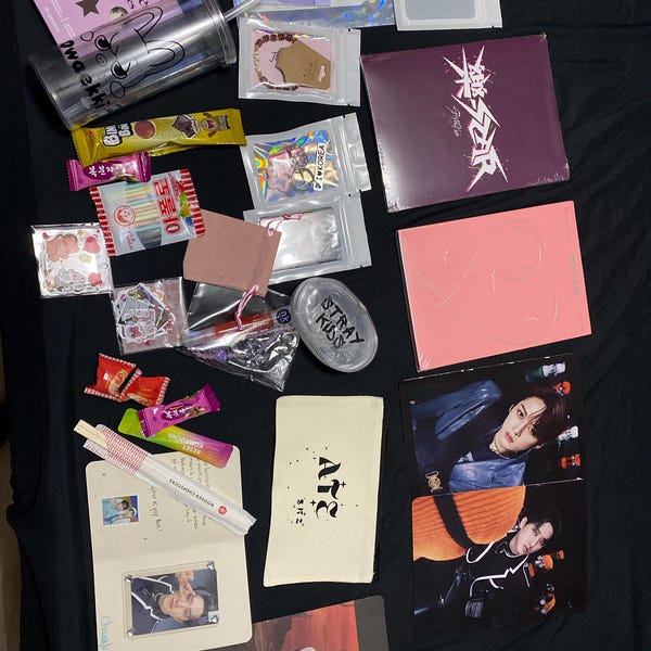 Kpop Box Gift for Kpop Fans Handmade Accesories K-pop Merch - Etsy