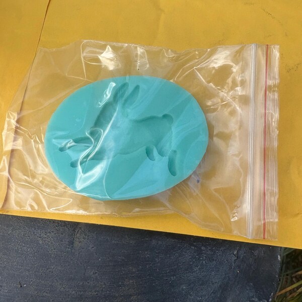 Silicone Mold Running Rabbit Flexible for Crafts, Jewelry, Resin ...