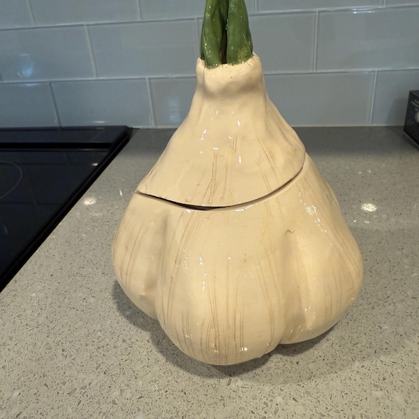 Ceramic Garlic Pot, Garlic Keeper, Pottery Garlic Holder, Cottage ...