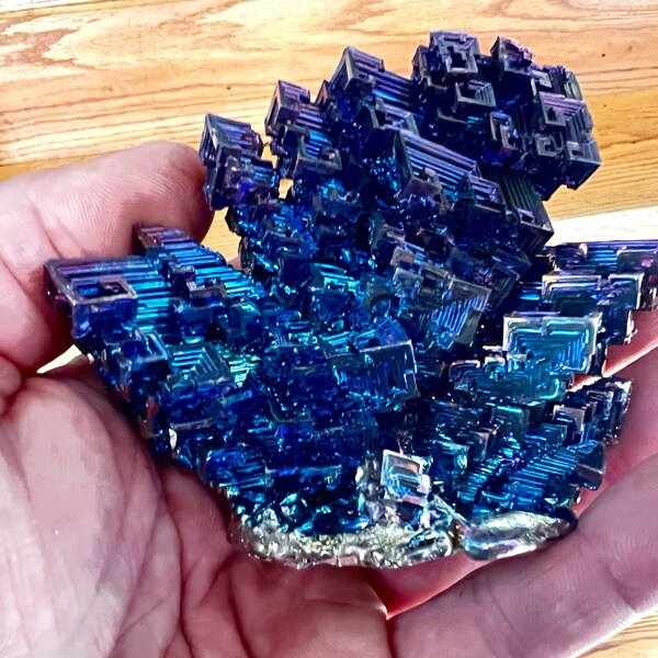 10 Ounce / 282 Gram Blue Bismuth Crystal B29 - Etsy