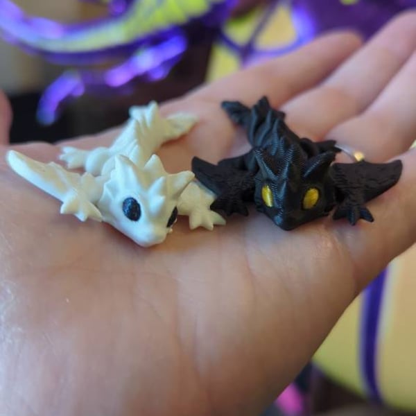 3D Printed Toothless and Light Fury Inspired Fidget Toy, Cute How to ...