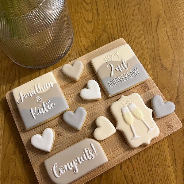 Personalised New Baby Iced Biscuits, Set of 12 Baby Shower Biscuits ...