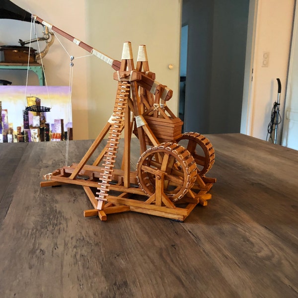 Functional Trebuchet Model: DIY Kit or Finished Medieval War Machine 3D ...