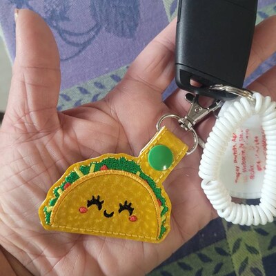 Taco Keychain, Guacamole Key Fob, Avocado Charm, Burrito Keychain, Taco ...