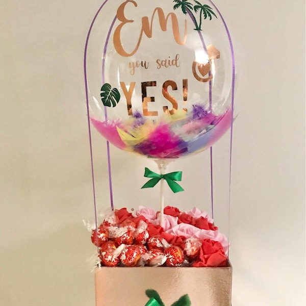 Personalised 8 Hot Air Balloon Gift Hamper With Ferrero Rocher ...
