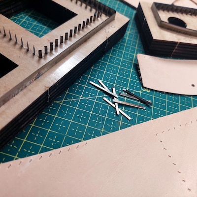 First Peak Hand Leather Knife Mold H Home Zero Wallet Hand Leather ...