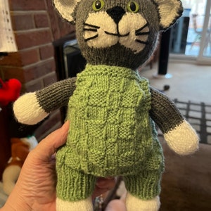 Cat Knitting Pattern, DIY Stuffed Animal,cat in Overall, Gift for Kids ...