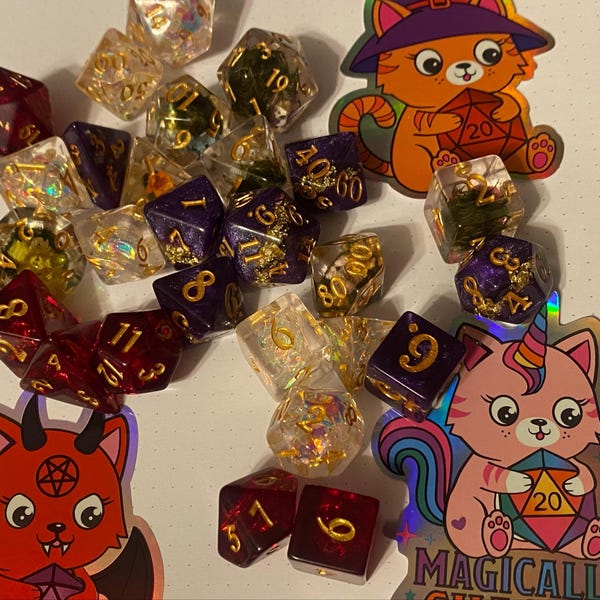 Mushroom Dice Vault and Multicolored Mushroom Dice Set, Dice Set ...