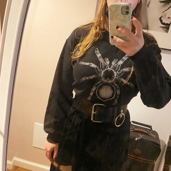 Tarantula Spider Sweatshirt / Halloween Sweatshirt / Arachnophobia ...