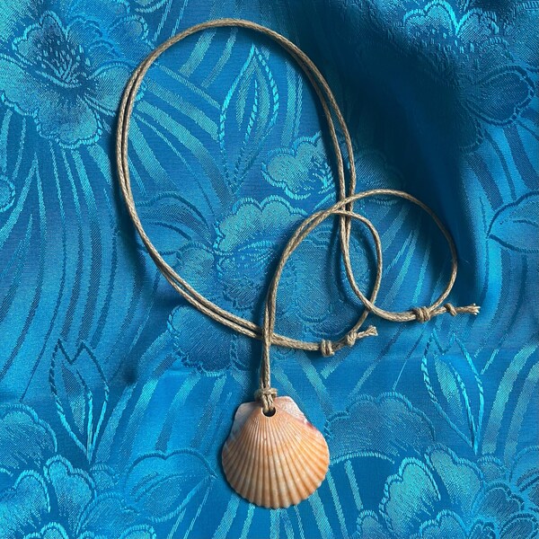 Girl's Seashell Charm Necklace. Choker Necklace Adjustable up to 18 ...