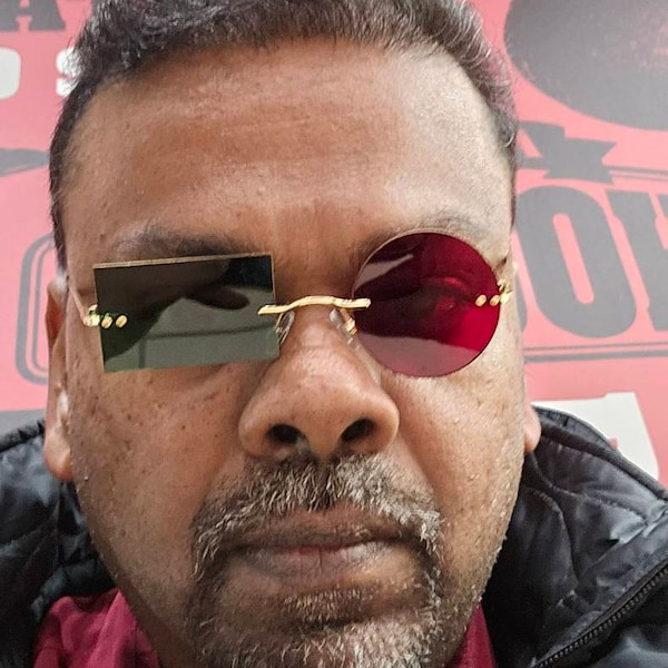 Spider Jerusalem Transmetropolitan Inspired Gold Frame W/ Red & Green ...