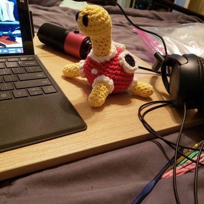 Shuckle Amigurumi Crochet Pattern - Etsy
