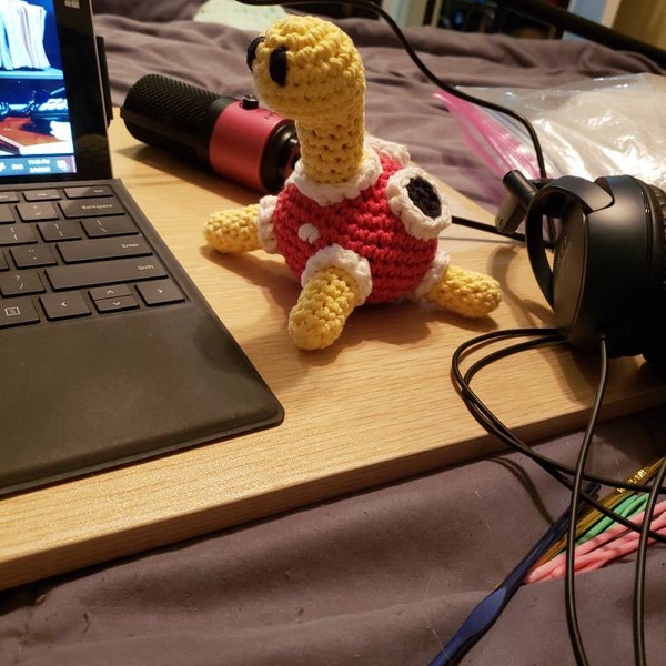 Shuckle Amigurumi Crochet Pattern - Etsy