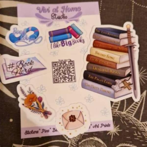 Outlander Book Stack Sticker ~ Outlander Bookish Sticker, Bookish Gifts ...