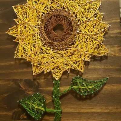 Sunflower String Art Craft Kit: Create Your Own Floral Wall Art Perfect for Beginners, Adults ...