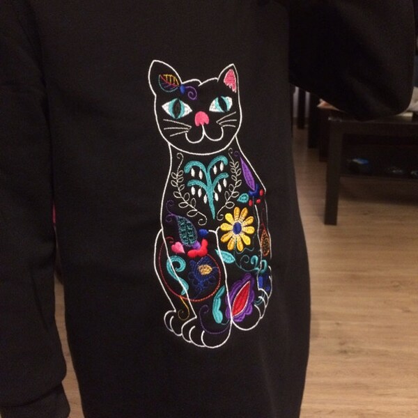 Machine Embroidery Design - Mexican Cat Calavera Kitten 4 Sizes 4x4 7x5 ...