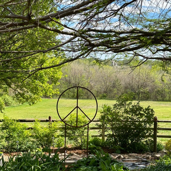 Outdoor Metal Peace Sign Garden Art Five and One Half Feet Tall - Etsy