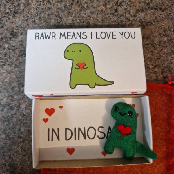 Felt Frog With Balloon Magnets in a Matchbox Gift, Cute Handmade ...