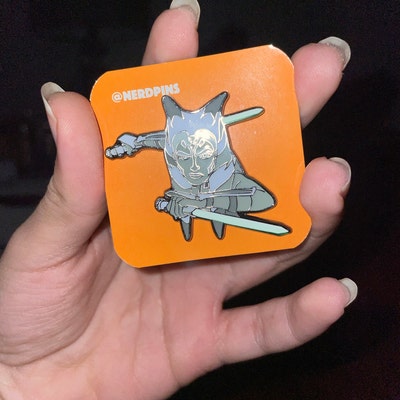 Moon Knight Pin - Etsy