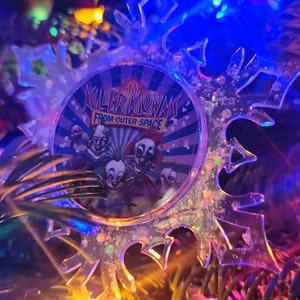 Horror Christmas Snowflake Ornament - Killer Klown From Outer Space ...