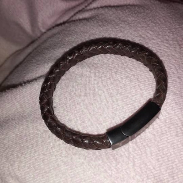 Red Medical Alert ID Bracelet With Soft Leather Personalised, Any ...