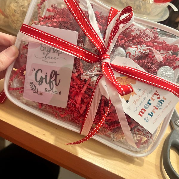 Printable Christmas Gift Tag, Teacher Gift Tag, Gift for Teacher ...