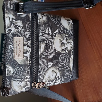 Character Wallet/ Minimalist Wallet/ Bifold Wallet/ Pocket - Etsy